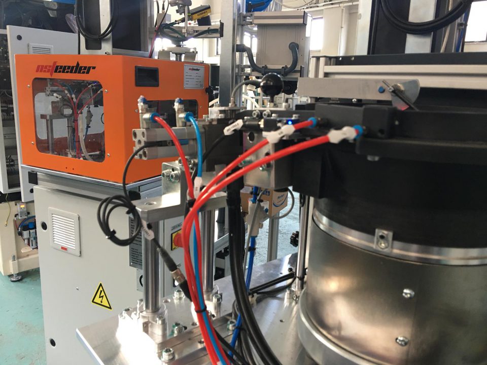 Nsfeeder Machine – Nute-Screw Feeder